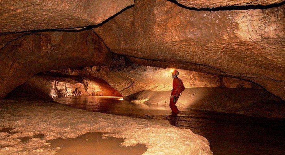 Terceira maior gruta de Portugal já pode ser visitada - beira.pt
